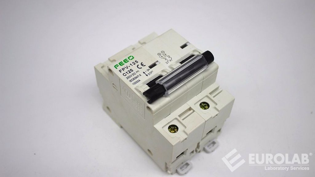 IEC 60947-2 低壓開關設備和控制器 - 第 2 部分：斷路器